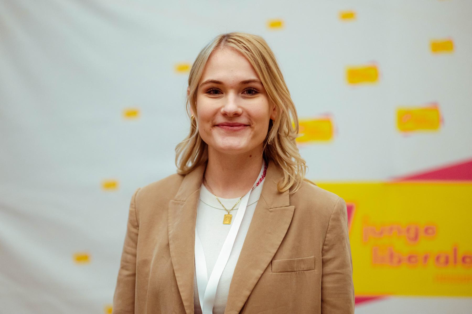 Viola Gebek - junge liberale